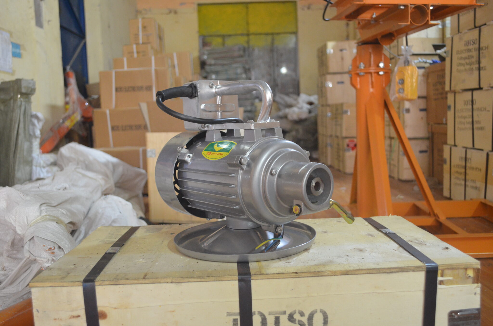 Máy Đầm Dùi Jinlong ZN50 1.38Kw-380V - CÔNG TY CỔ PHẦN XUẤT NHẬP KHẨU ...